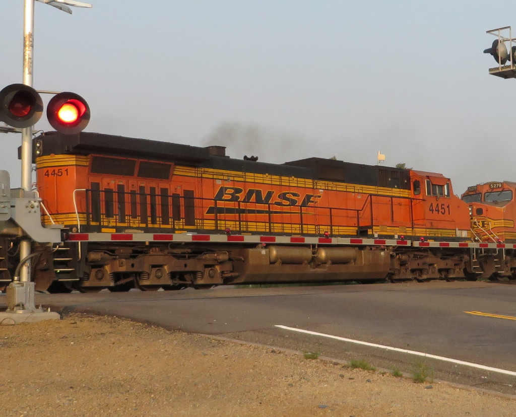 BNSF 4451
